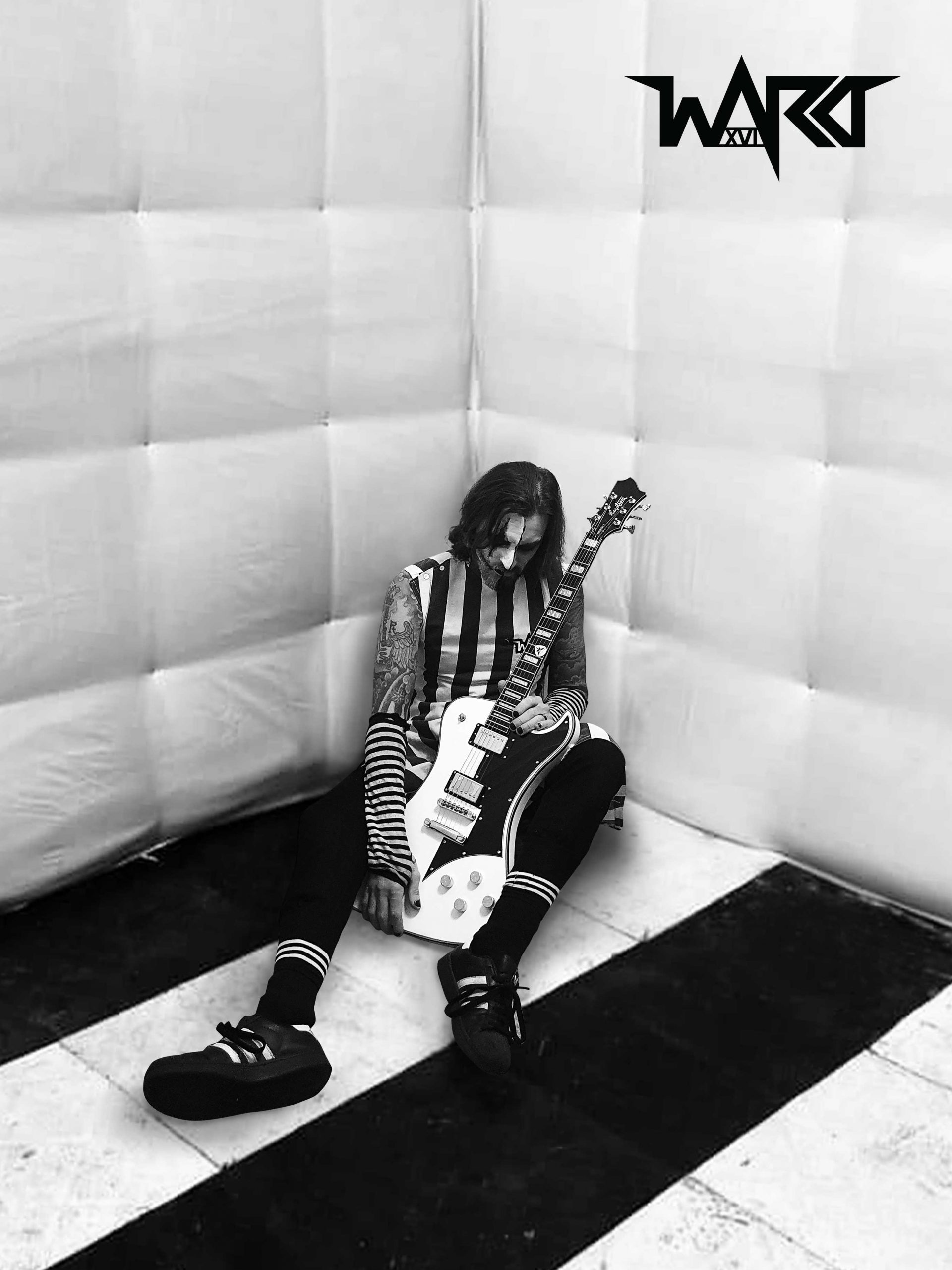 Doktor Von Stottenstein signs with Hagstrom Guitars and Legendary ...